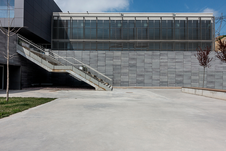 Air Compressors For Surface Treatment Applications | GTEC